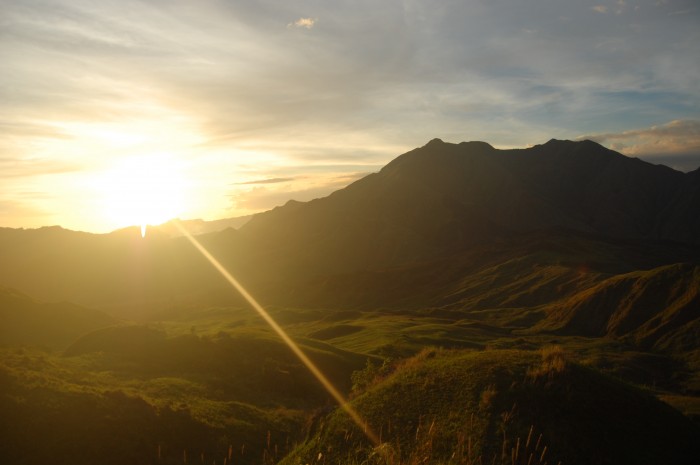 Mts. Iglit-Baco, Philippines: Into the Savannas