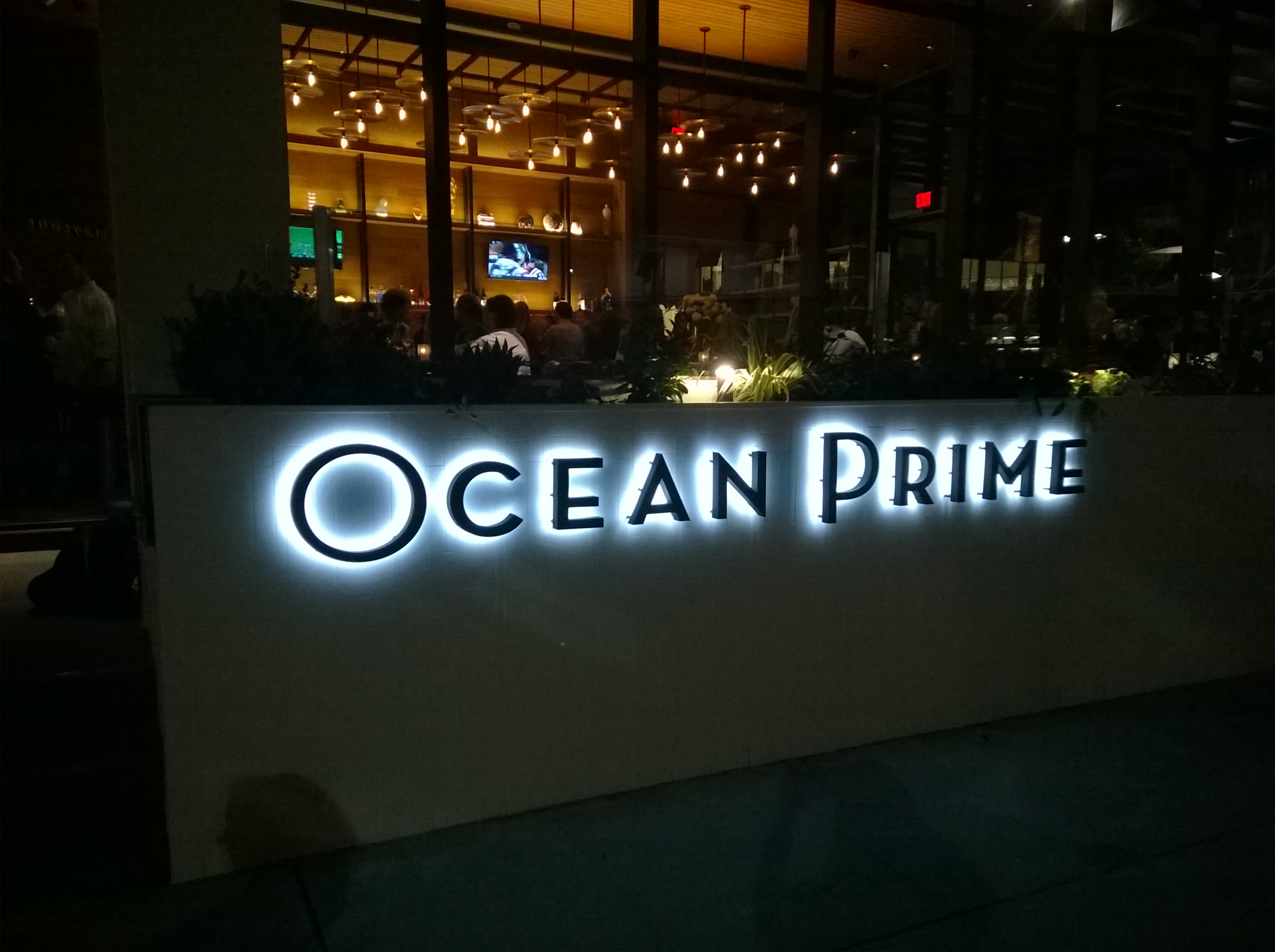 Ocean Prime Beverly Hills: Seafood, Steaks & Cocktails