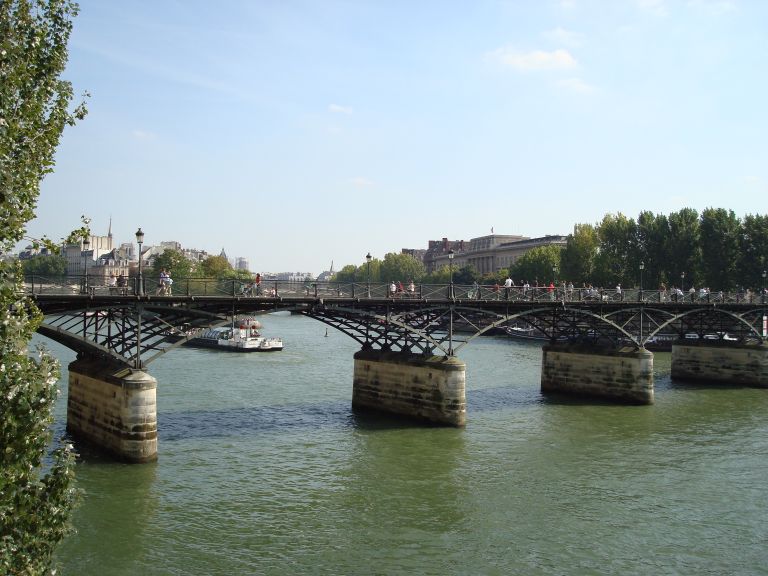 A Paris Favorite: The Pont Des Arts